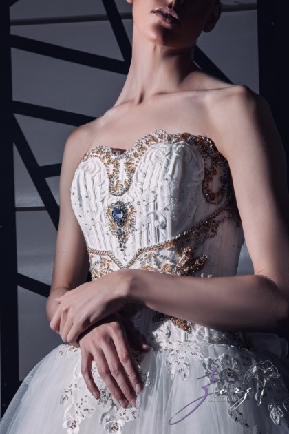 Prom Fashion: Castle Couture and Avanti Day Resort Commercial Shoot ...