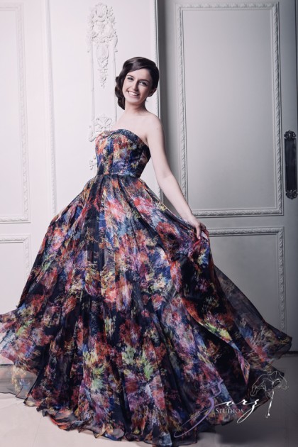 Prom Fashion: Castle Couture and Avanti Day Resort Commercial Shoot ...